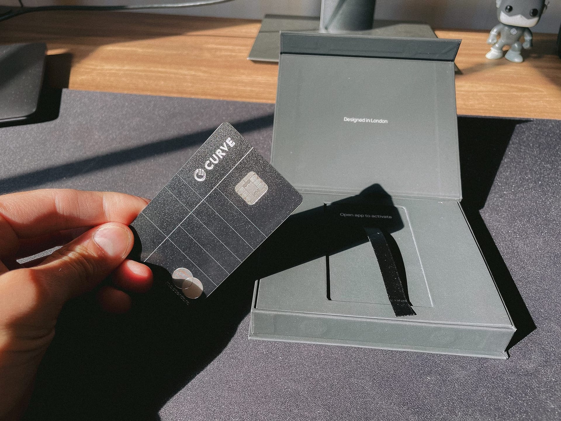 Unboxing My Curve Metal 2022 - BEST Looking Metal DEBIT Card | AirLapse